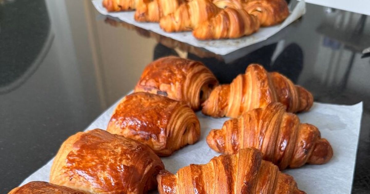 Croissant Baking Class, Mastering the Art with a Pastry Chef (Croissant ...